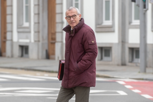 Frank Vandenbroucke le confirme : il n’y aura pas de vaccins renforcés ...