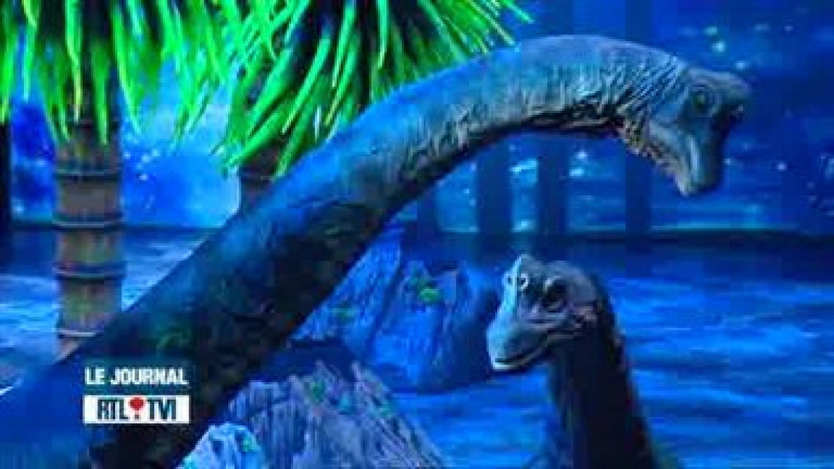 Paris: c'était hier la première de "La marche des dinosaures". | RTL Info