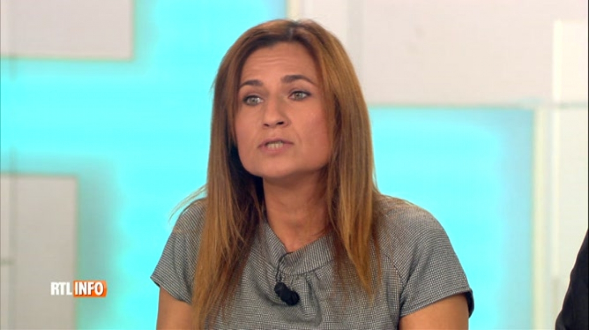 MDR, LOL, Yo dans le manuel de grammaire de sa fille: "Avec ce genre d ...