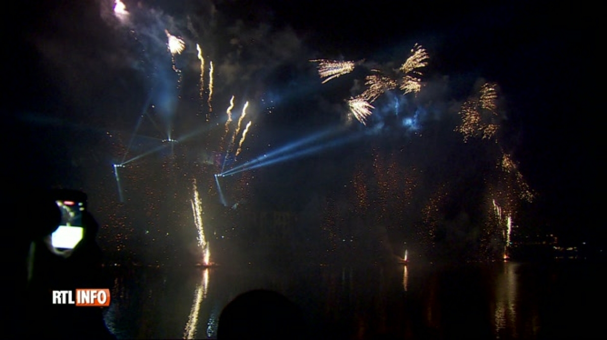 Fêtes de Wallonie: la soirée s'est clôturée par le traditionnel feu d ...