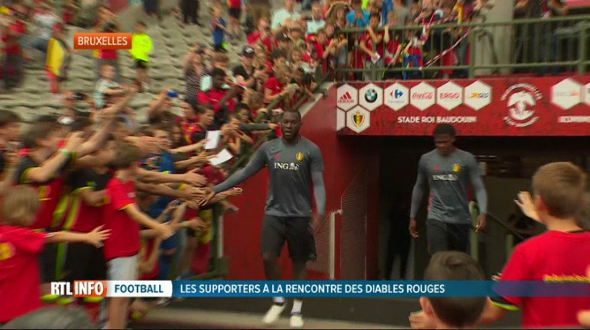 Football: les Diables rouges participent au "Family Day" au stade Roi ...