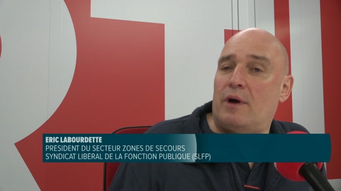 Les sapeurs-pompiers "réutilisent leurs salopettes jetables", selon le ...
