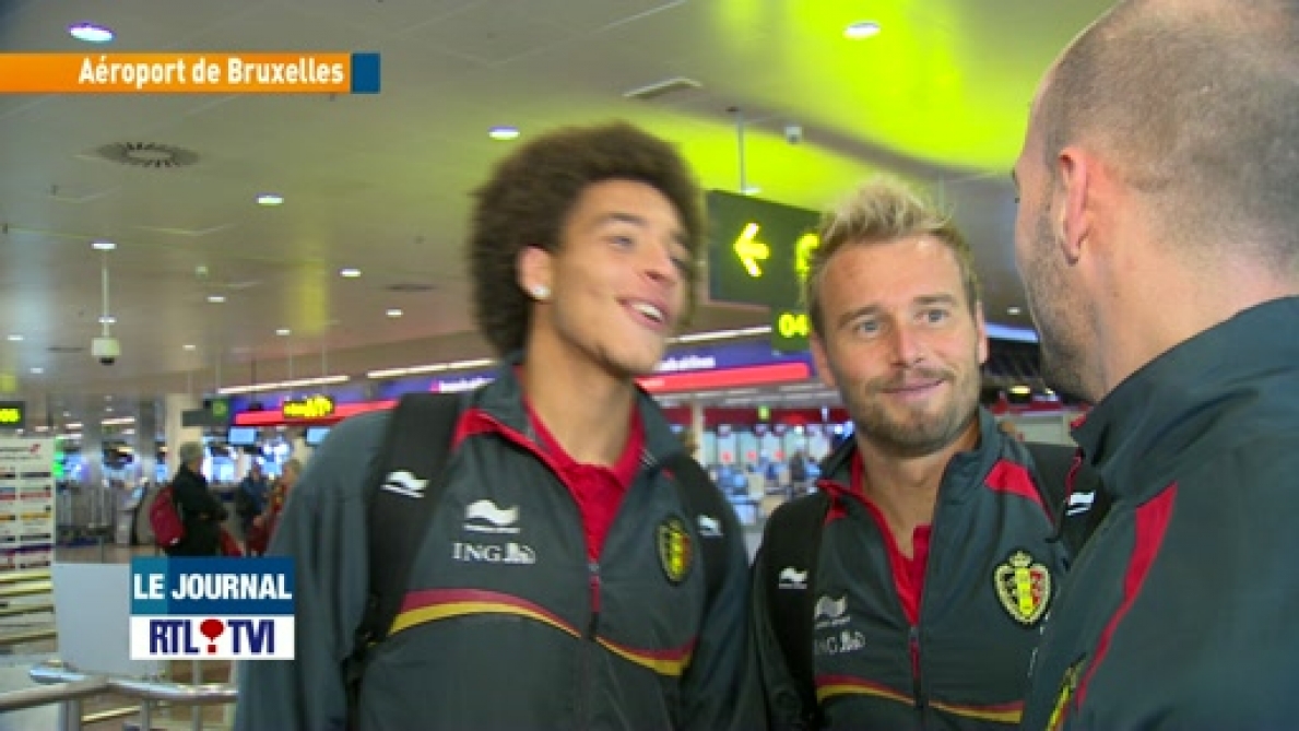 Football: les Diables Rouges ont décollé vers la Serbie. | RTL Info