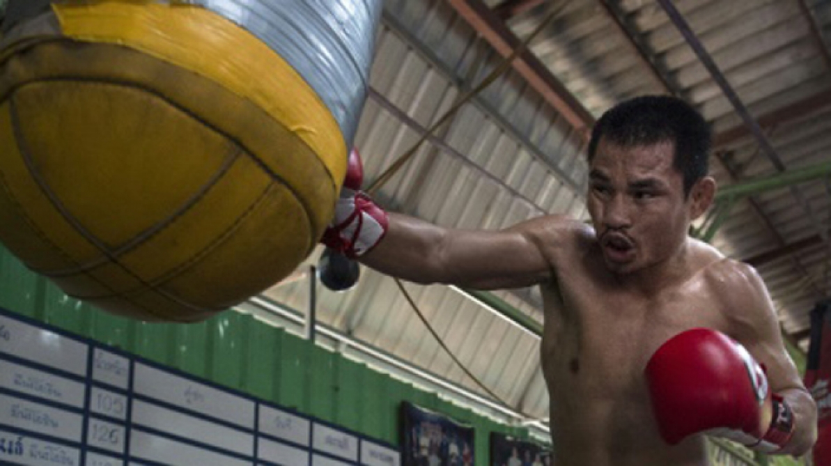 Boxe: qui est le "nain géant", inconnu du grand public, qui veut égaler ...