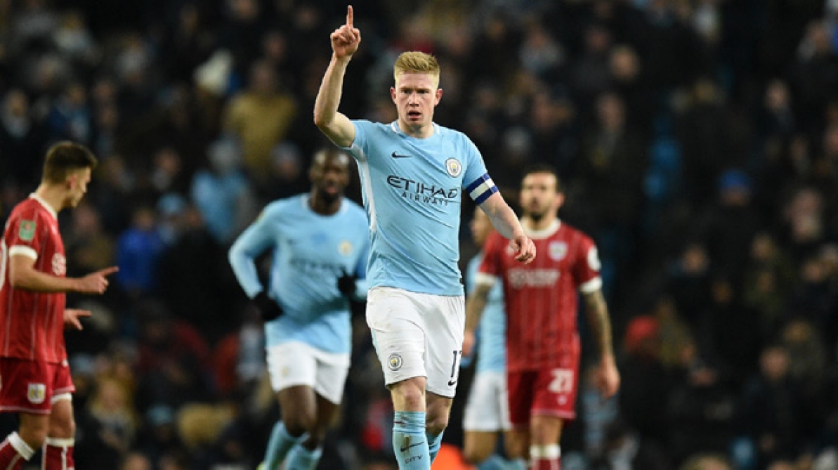Capitaine Kevin De Bruyne montre l'exemple pour Manchester City (vidéo ...