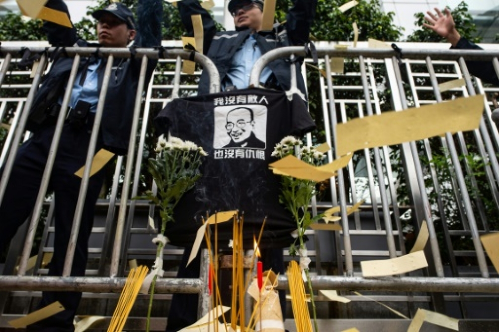 A Hong Kong, des militants commémorent la mort du dissident Liu Xiaobo ... A Hong Kong, des militants commémorent la mort du dissident Liu Xiaobo ...