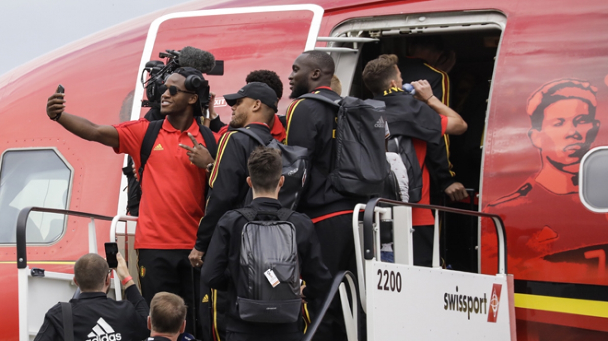 Voici le nombre (impressionnant) de kilomètres parcourus en avion par ...