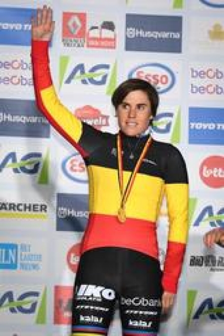 Championnats de Belgique de cyclocross - Sanne Cant a rejoint Roland ...