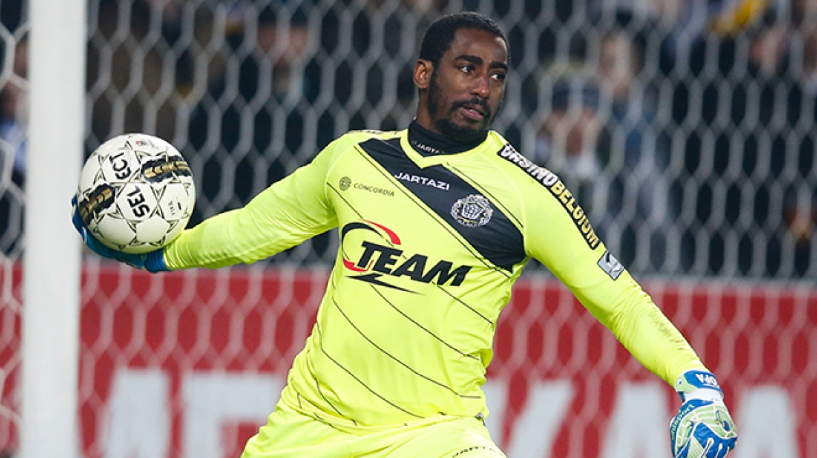 Barry Boubacar Copa, l'ancien gardien de Lokeren, met un terme ...