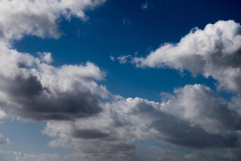 Un ciel partagé entre nuages et éclaircies sous des températures douces ...