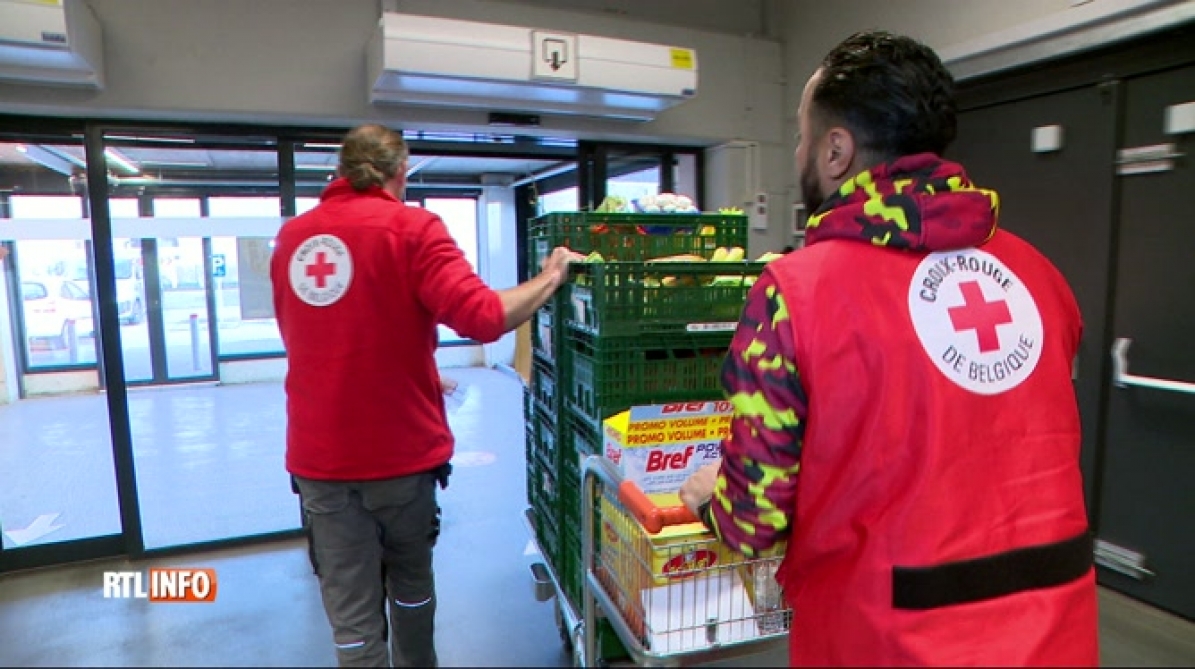 La distribution des colis alimentaires par la Croix-Rouge est en hausse ...