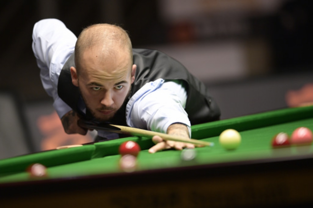 Luca Brecel remporte son tout premier match dans un championnat du ...