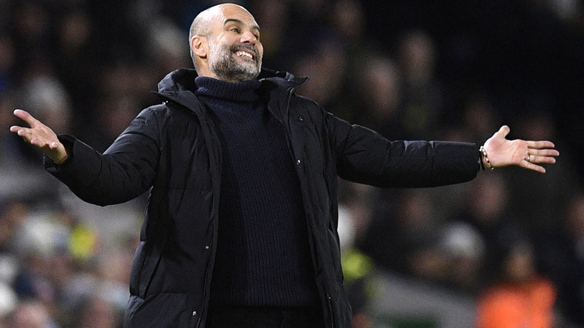 Une réaction hilarante: furieux, Pep Guardiola envoie une bouteille ...