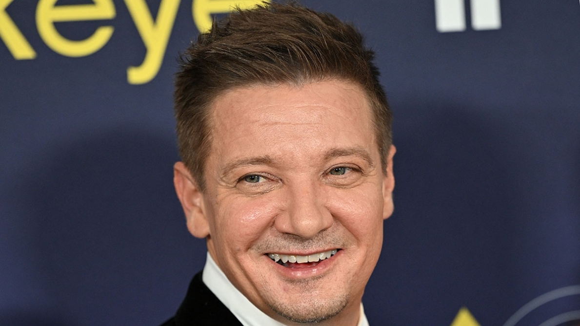 Jeremy Renner: on en sait plus sur son terrible accident de déneigeuse ...