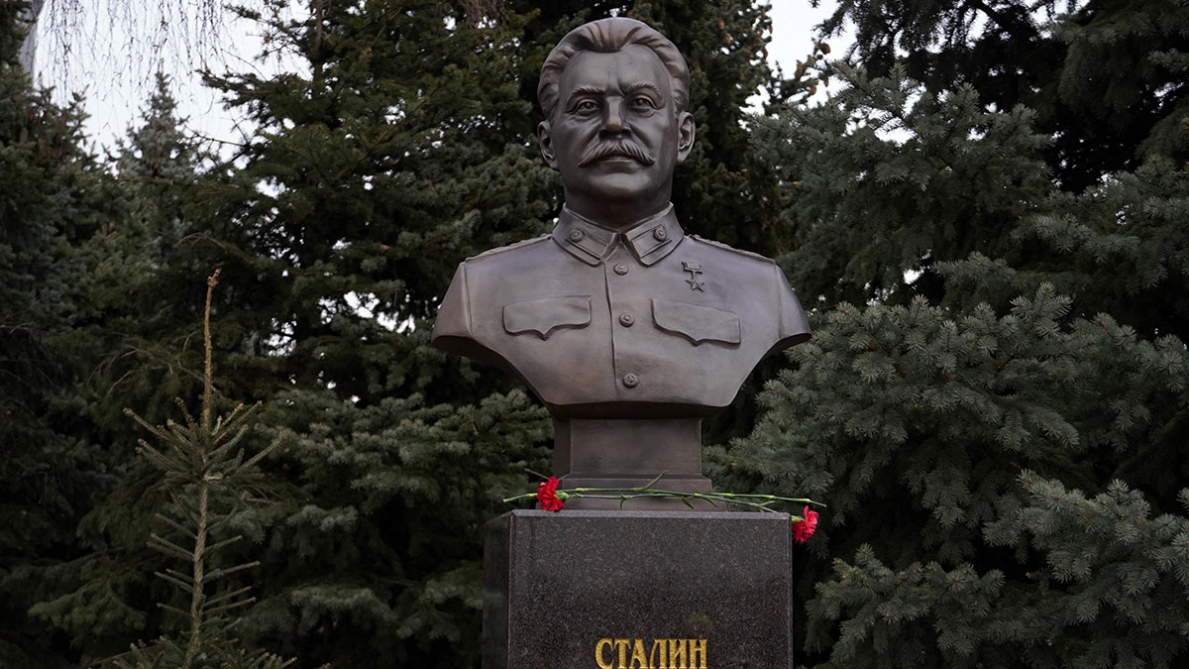 En pleine guerre contre l'Ukraine, la Russie inaugure une nouvelle ...