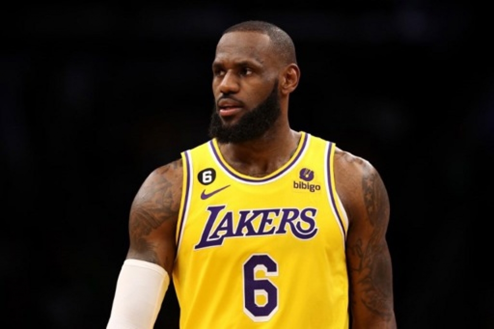NBA: LeBron James devient le meilleur marqueur de l'histoire | RTL Info