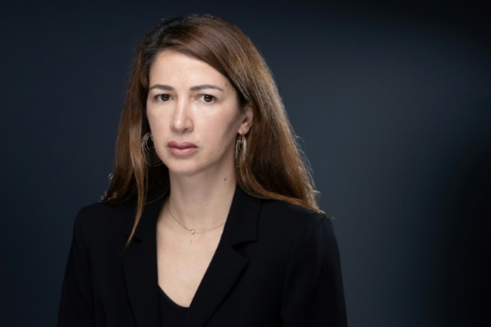 Signalement pour "apologie du terrorisme" visant Zineb El Rhazoui: une ...