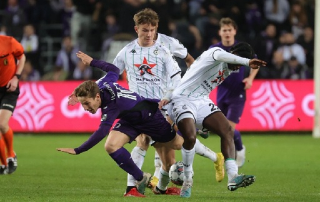 Stéréotypes racistes et discrimination ont la peau dure dans le foot ...