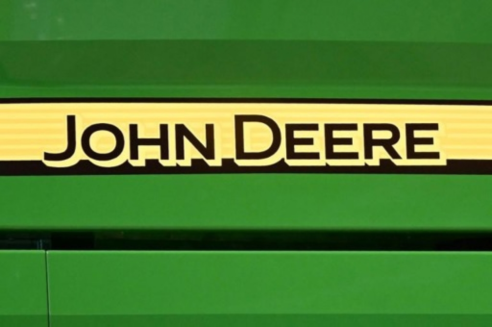 Rhenus Automotive assemblera des véhicules John Deere à Genk | RTL Info