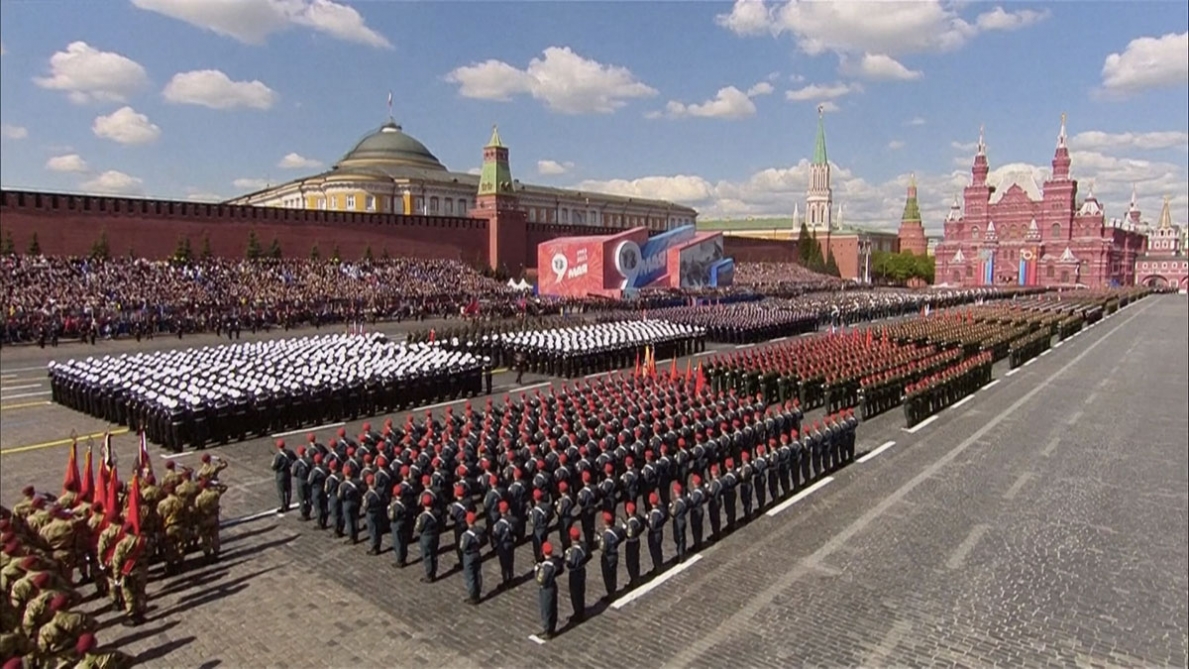 "Une guerre a été lancée contre notre patrie", estime Poutine lors des ...