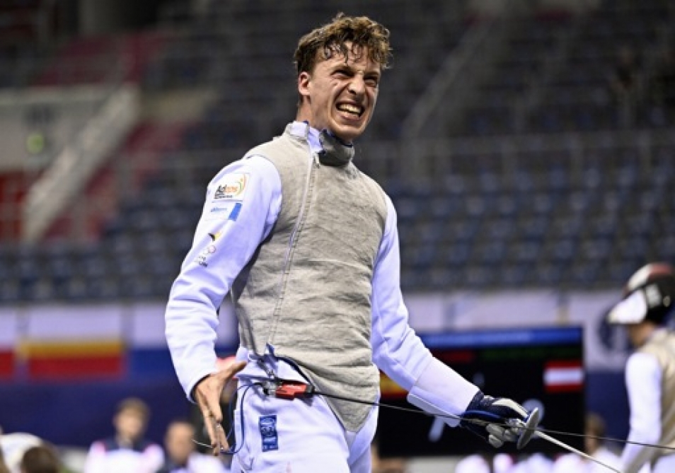 Stef Van Campenhout médaillé de bronze: "la plus belle prestation de ma carrière" | RTL Info