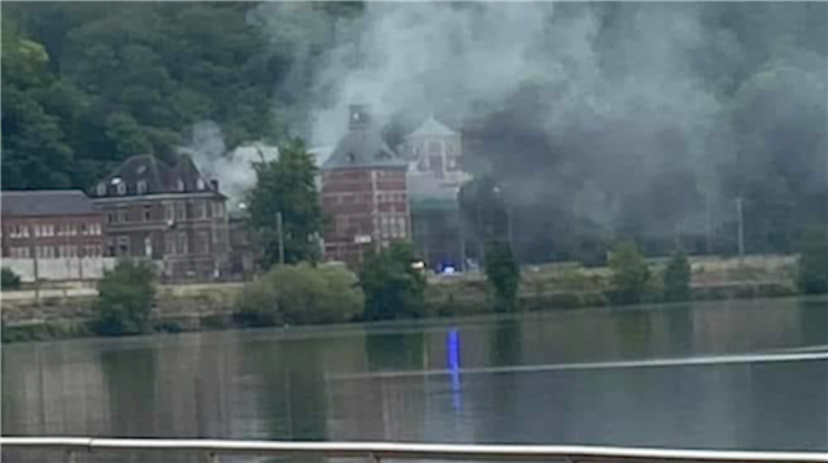 En plein examen, un incendie se déclare à l'institut de l'Abbaye de ...