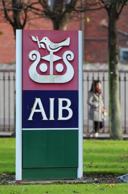 Dublin cède le contrôle de la banque AIB, nationalisée après la crise ...