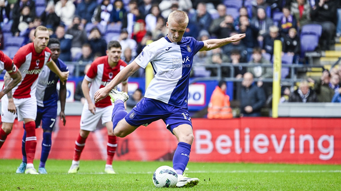 Première victoire: Anderlecht se rattrape contre l'Antwerp et lance sa ...