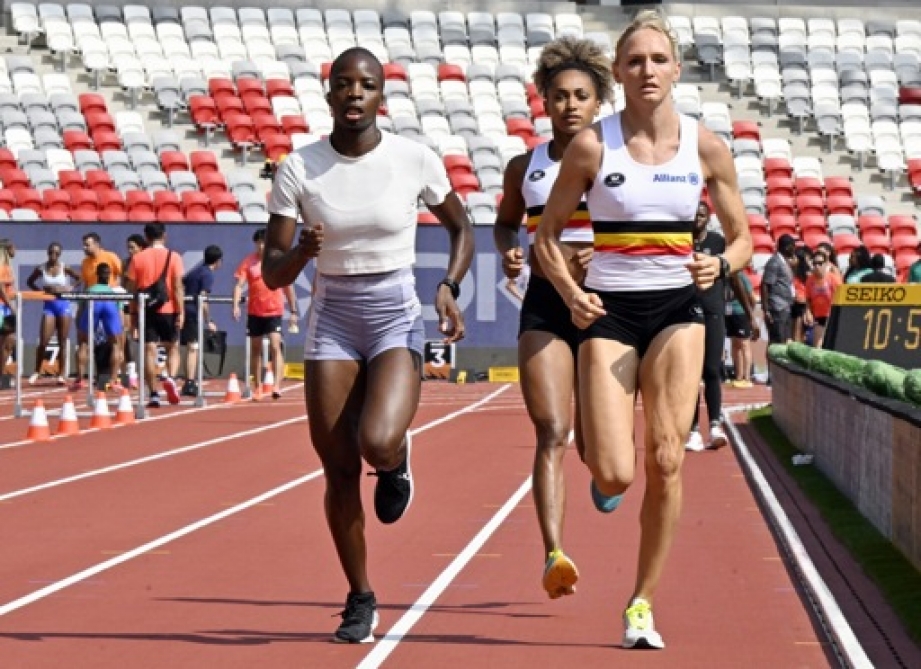 "Chaque tour sera comme une finale" pour Cynthia Bolingo | RTL Info