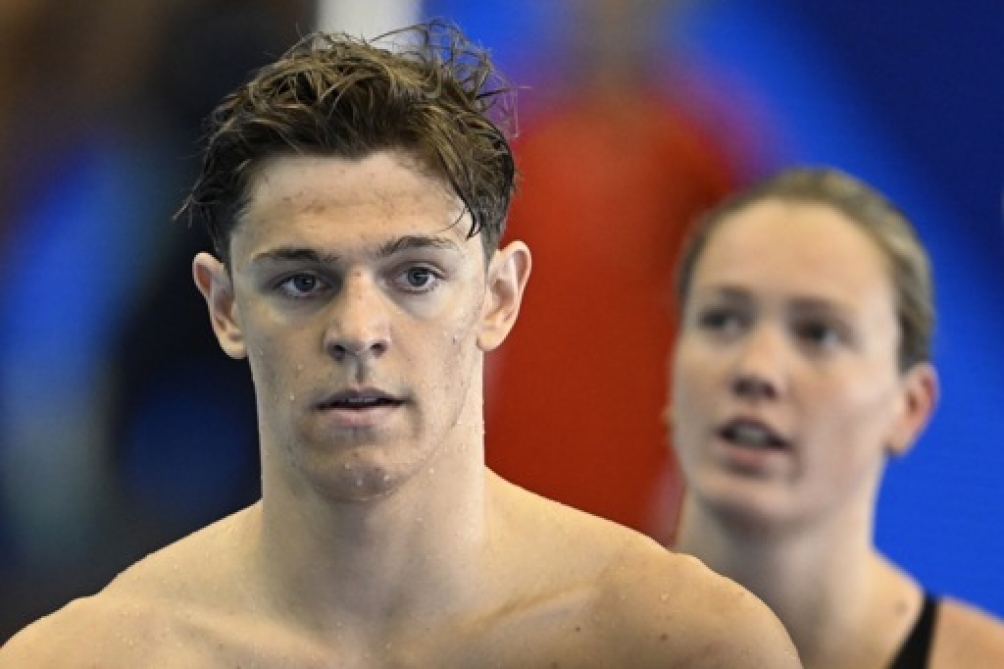 Stan Franckx s'offre le record de Belgique du 50m dos | RTL Info