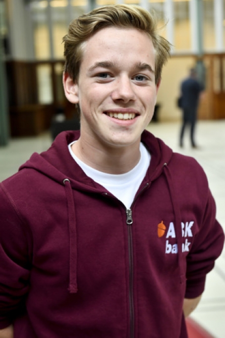Colin Freeling occupe la 22e position au bout de la première journée à ...