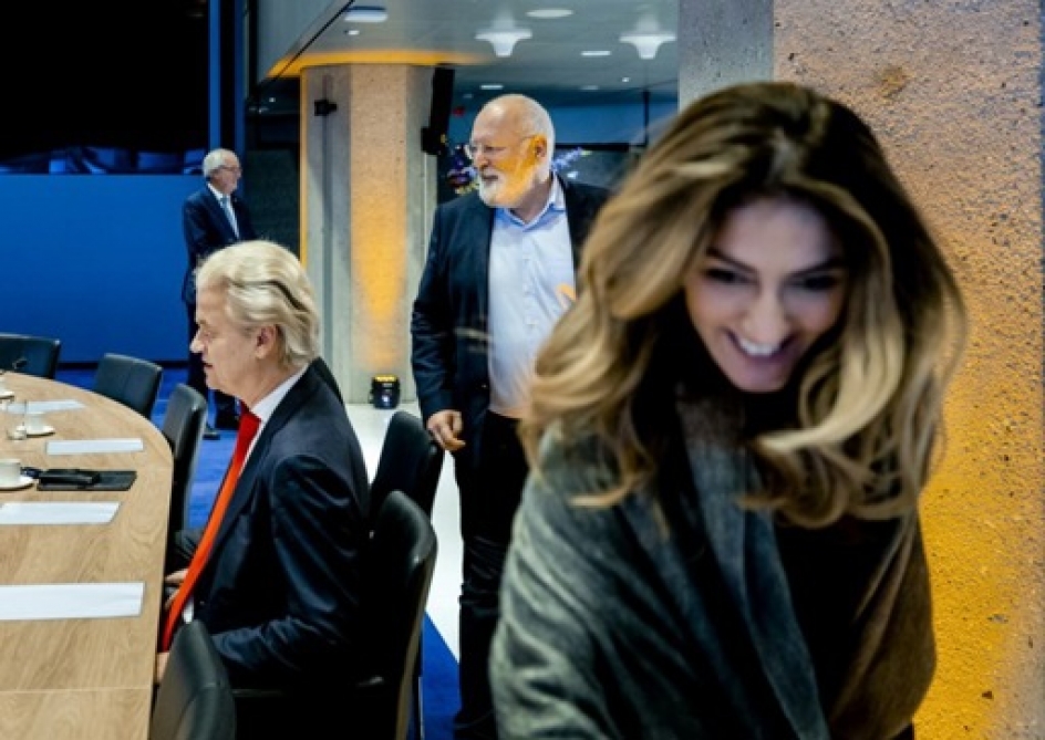 L'"éclaireur" Gom Van Strien a une semaine pour tenter de résoudre un ...