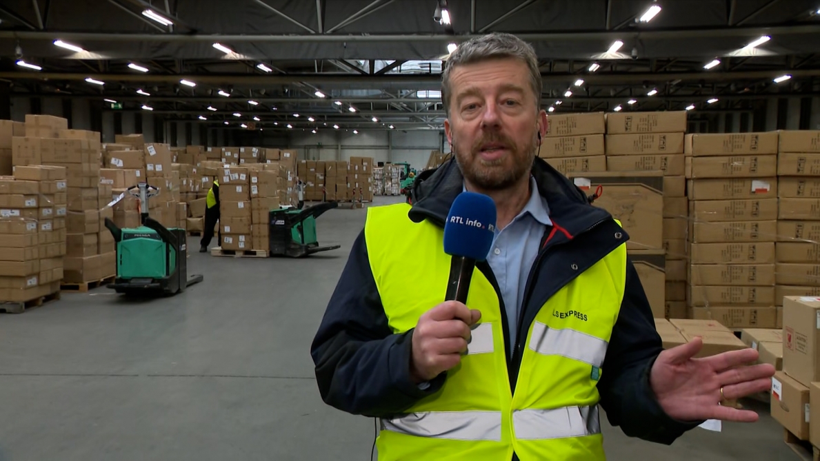 Grève du zèle des douaniers de l'aéroport de Liège: les cadeaux de Noël ...