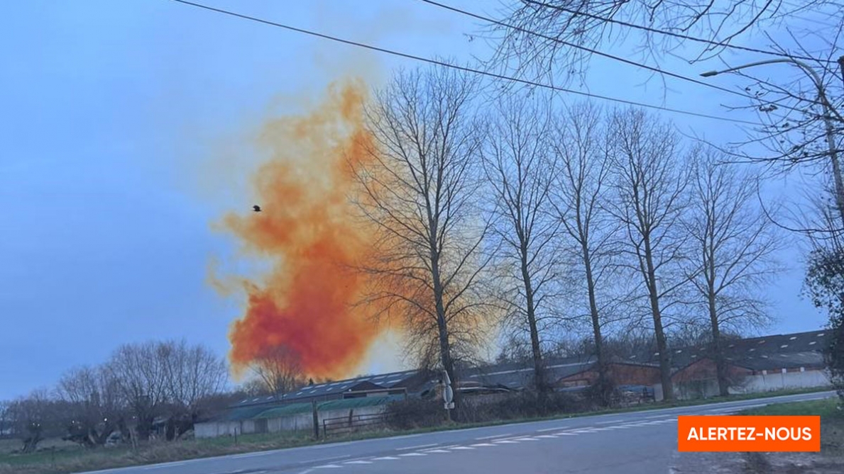 Un nuage orange s'est une nouvelle fois échappé de l'usine chimique ...
