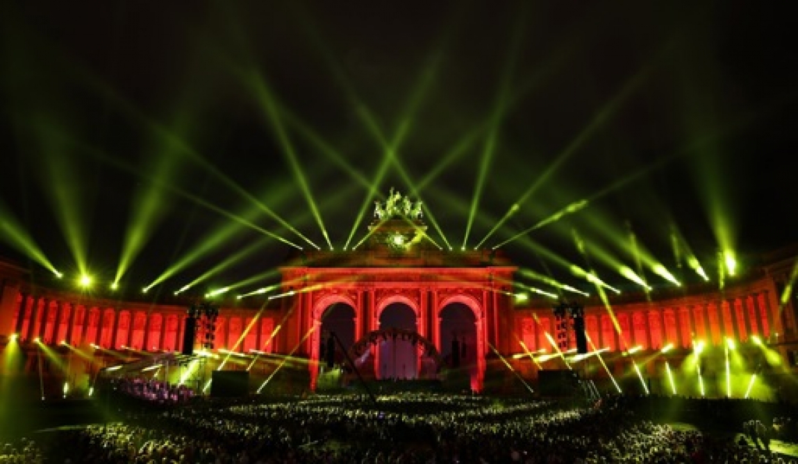 Hangar et le DJ Solomun s'associent pour un concert en plein air au ...