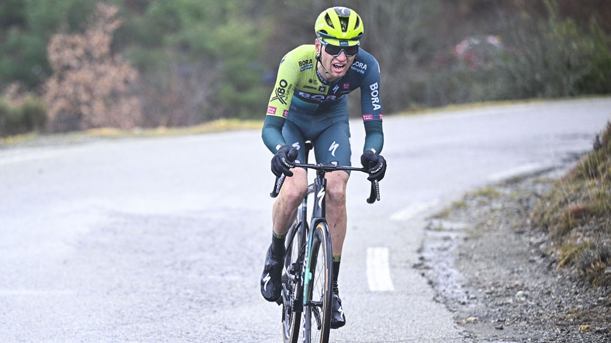 Paris-Nice: Aleksandr Vlasov remporte en solitaire la 7e étape, Remco ...