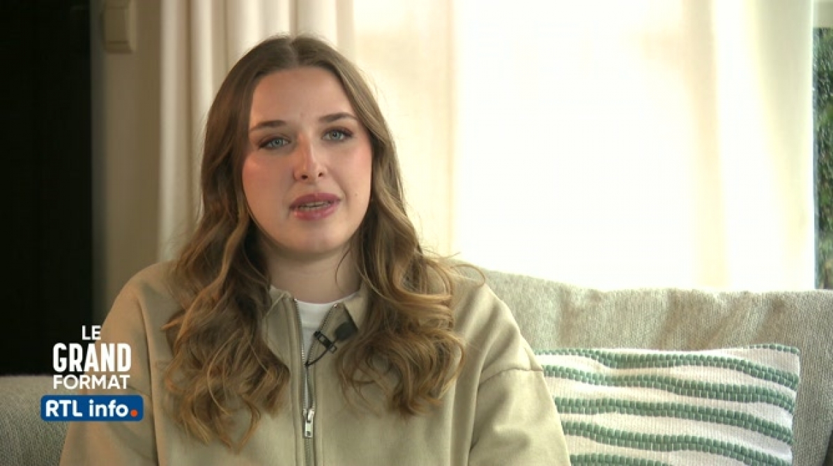 Rencontre avec la chanteuse Helena, révélation de la Star Academy | RTL ...