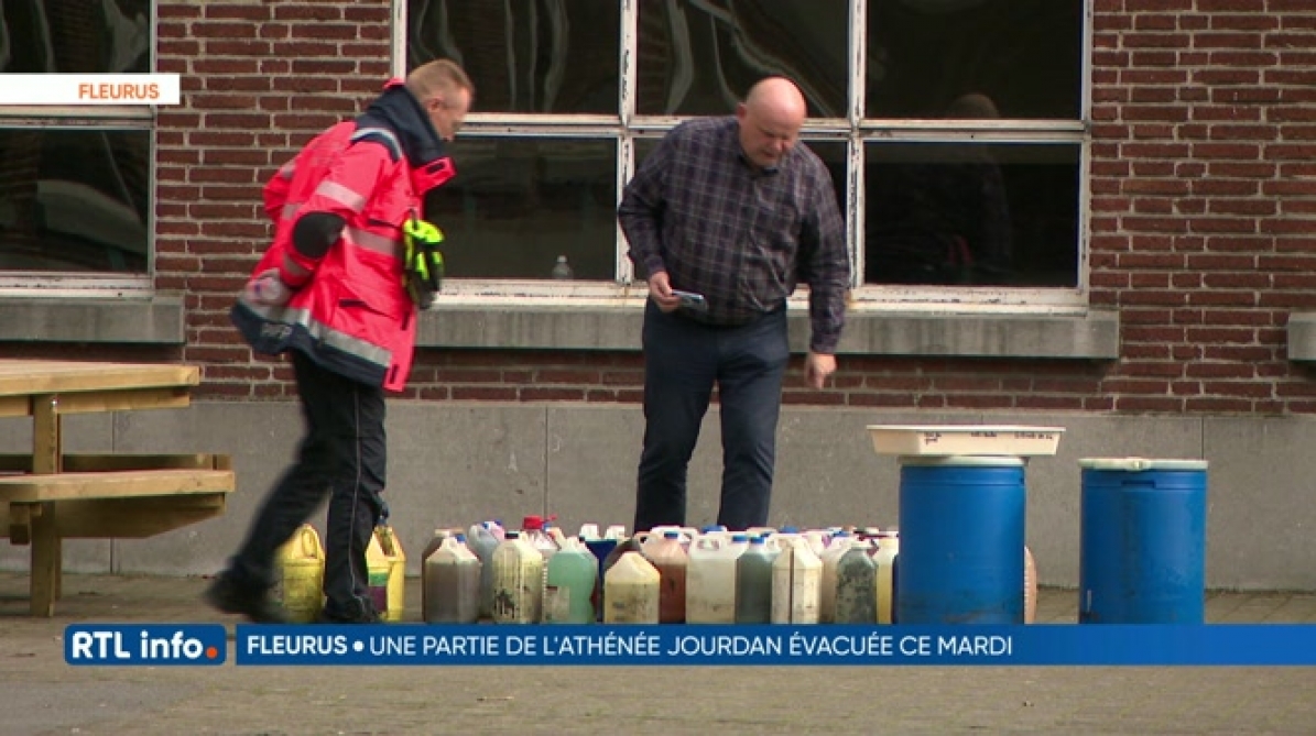 Une partie des élèves de l'Athénée Jourdan évacuée à Fleurus | RTL Info