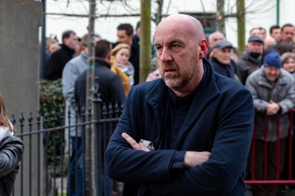 VTM travaille sur une émission où sept politiques passent un week-end ...