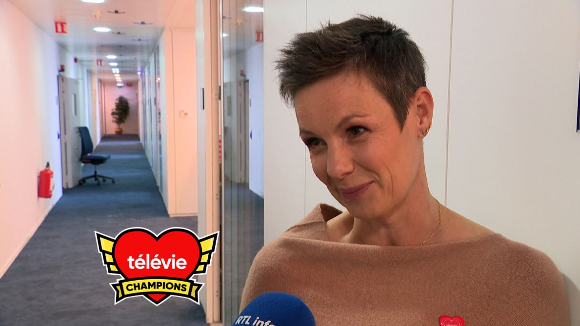 Sa maman emportée par la maladie, son enfance : Sandrine Dans révèle ...