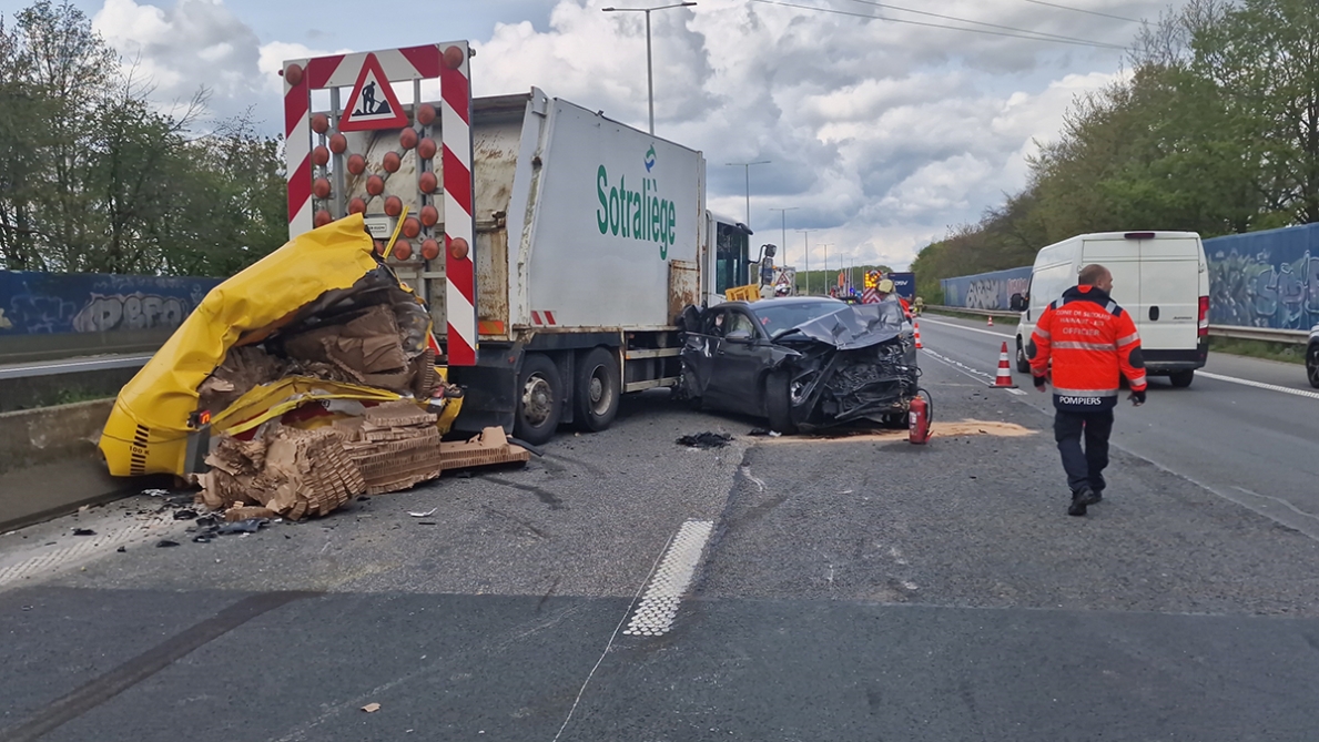 Un accident impliquant plusieurs camions sur la E42: l'accès à l ...