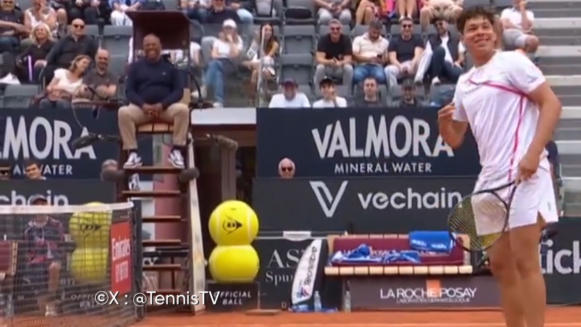 Un smash... dans sa partie de terrain: Ben Shelton se rate complètement ...