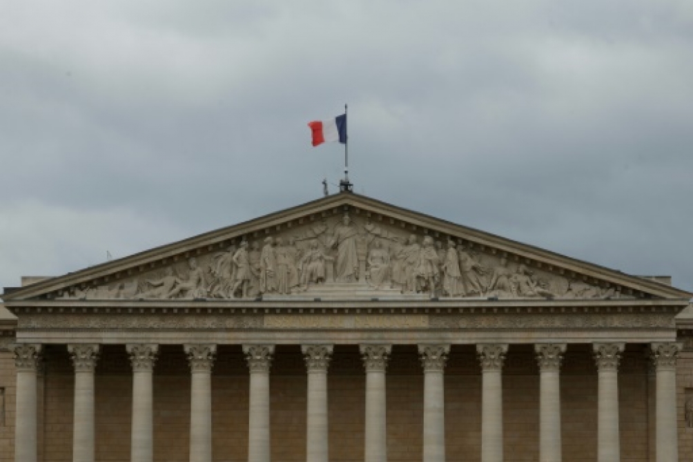 A l'Assemblée nationale, choc, cartons et maux de tête | RTL Info