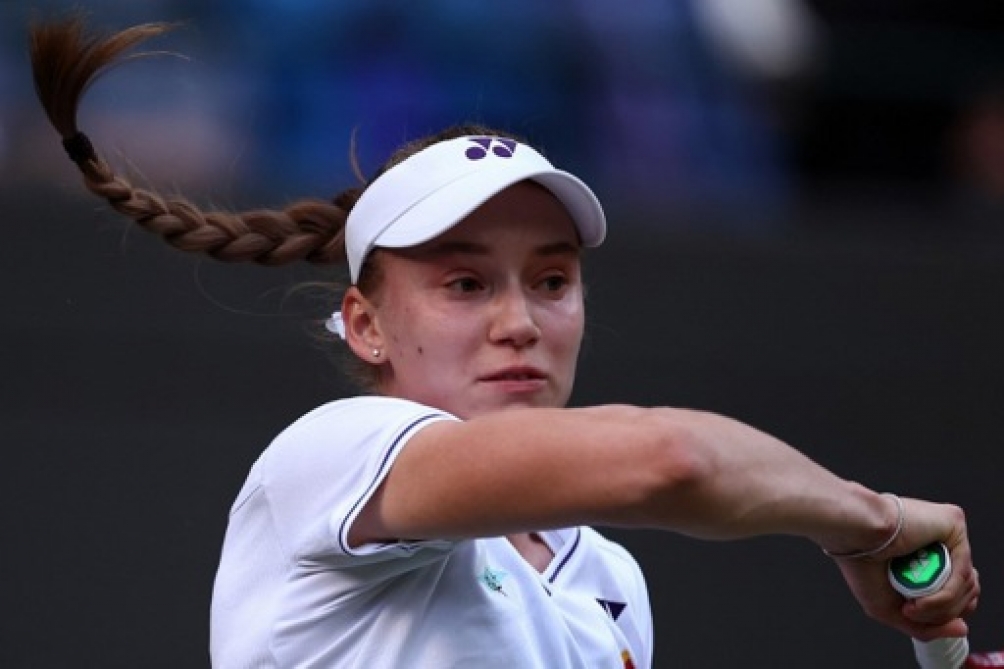 Elena Rybakina ne laisse qu'un jeu à Caroline Wozniacki au 3e tour ...