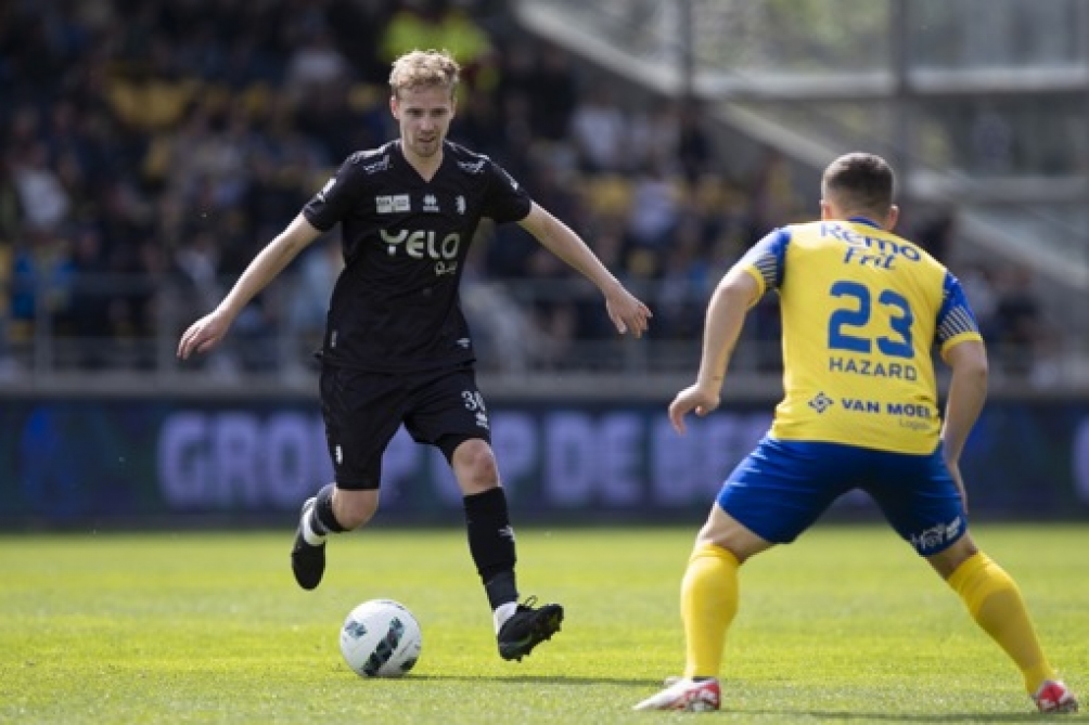 Le médian néerlandais Dean Huiberts rejoint définitivement le Beerschot ...