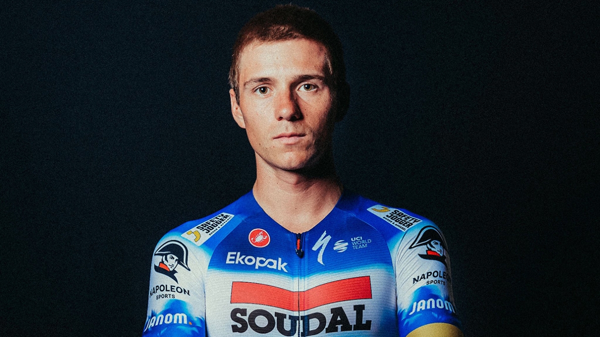 Remco Evenepoel dévoile "une nouvelle tenue" inédite avec "de nouveaux ...