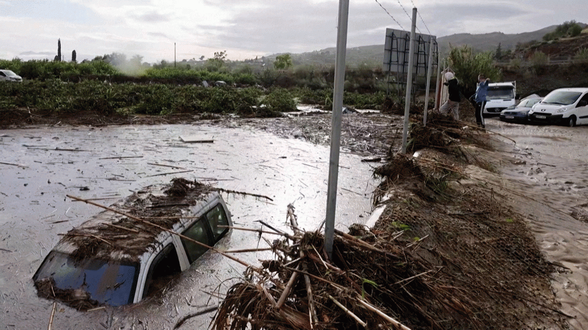 Violentes inondations à Valence: plusieurs corps retrouvés, des ...