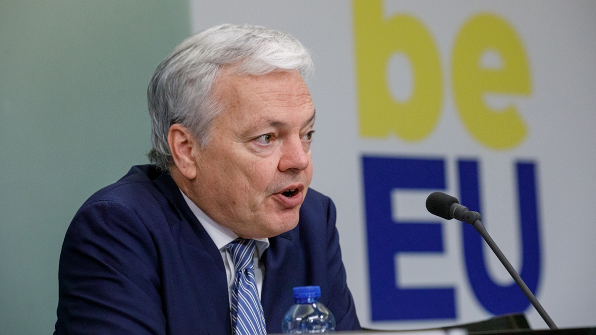 Didier Reynders suspecté de blanchiment: l'ancien ministre sort du ...