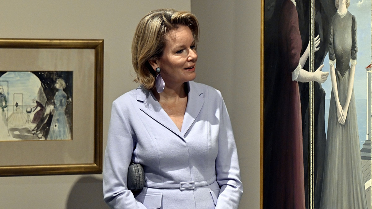 "Elle s'est montrée très intéressée": la reine Mathilde émerveillée par l'exposition Paul ...