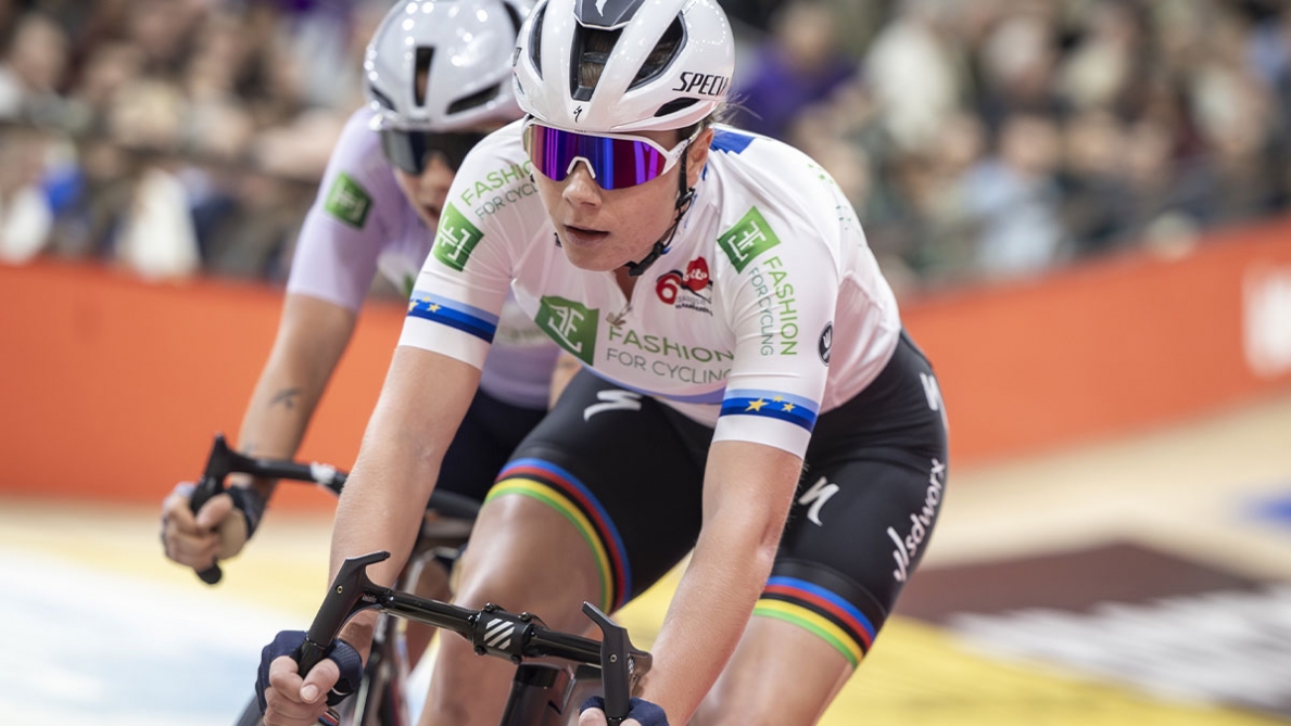 "Très heureuse et très fière": Lotte Kopecky remporte son premier Vélo ...